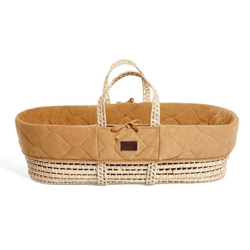 THE LITTLE GREEN SHEEP Natural Quilted Moses Basket & Mattress - Honey ...
